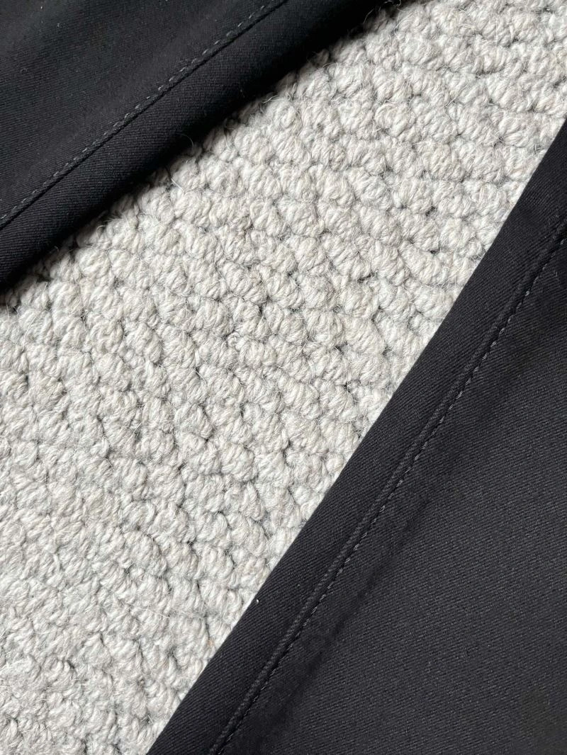 Top match Burberry Jeans