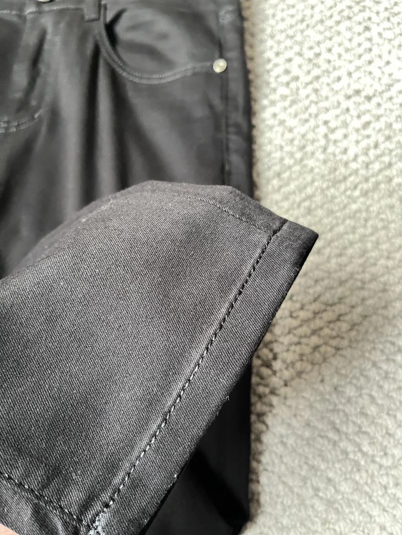 Top match Burberry Jeans