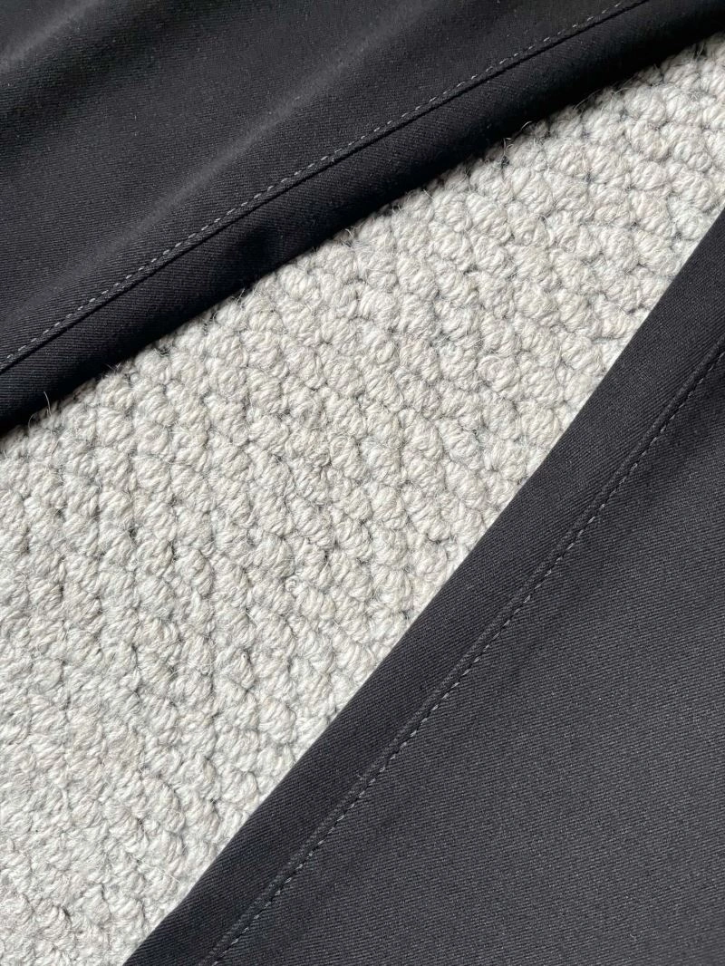 Low-cost Burberry Jeans