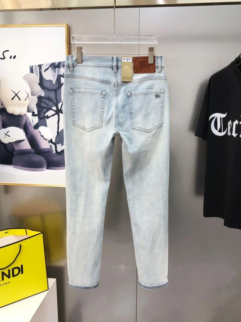 Bargain Burberry Jeans