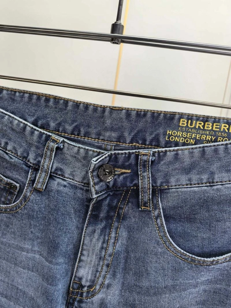 Low-cost Burberry Jeans