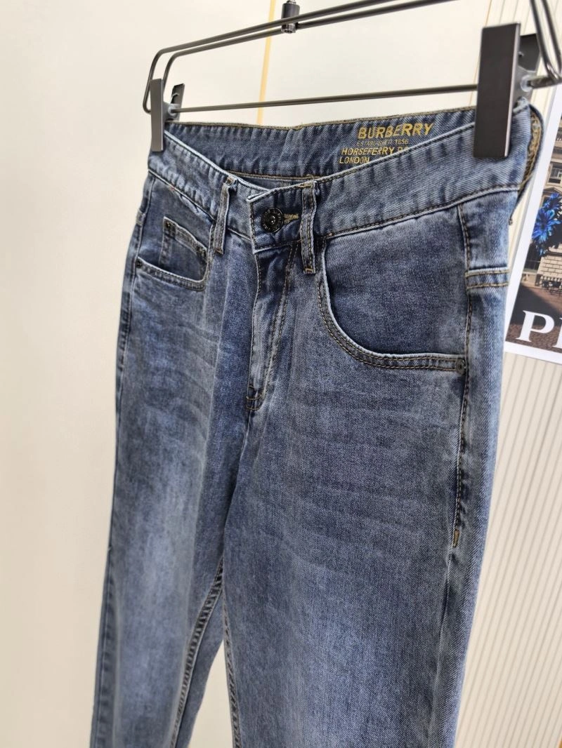 Low-cost Burberry Jeans