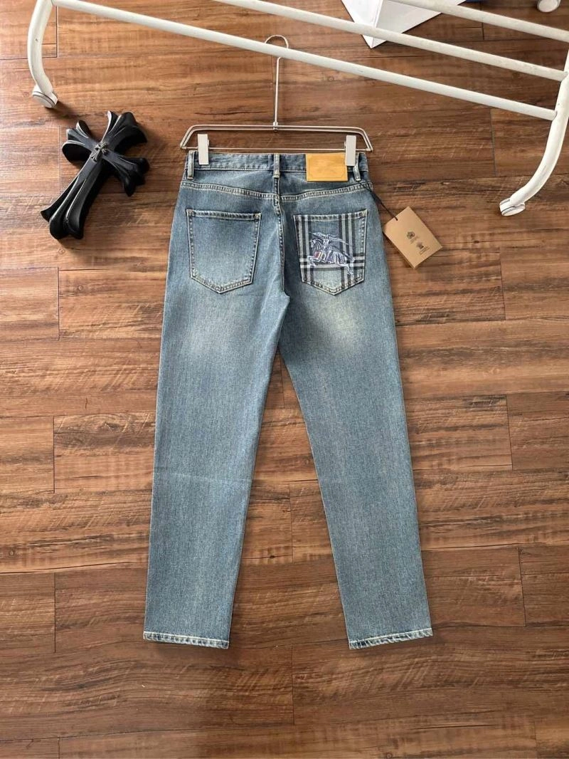 Accurate model Burberry Jeans