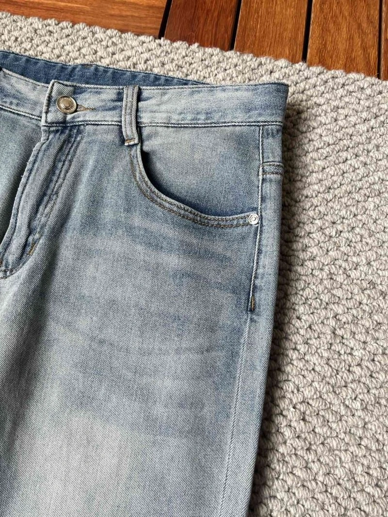 Exact replica Burberry Jeans