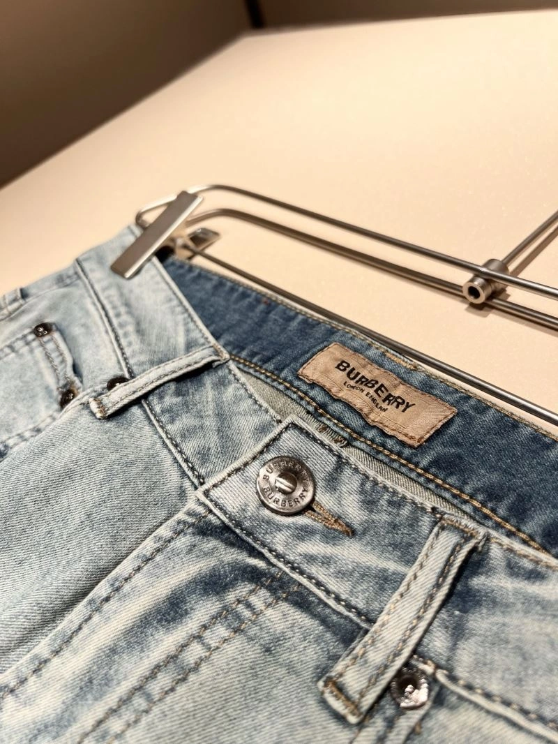 Low-cost Burberry Jeans