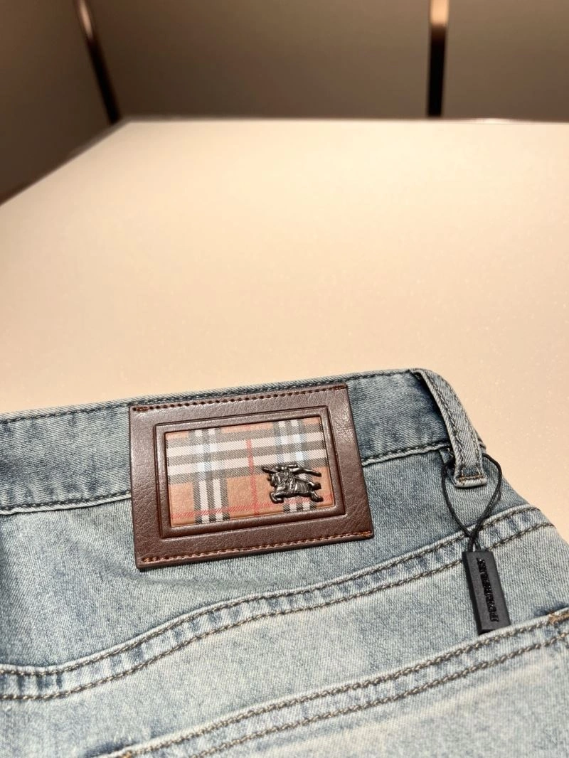 Low-cost Burberry Jeans