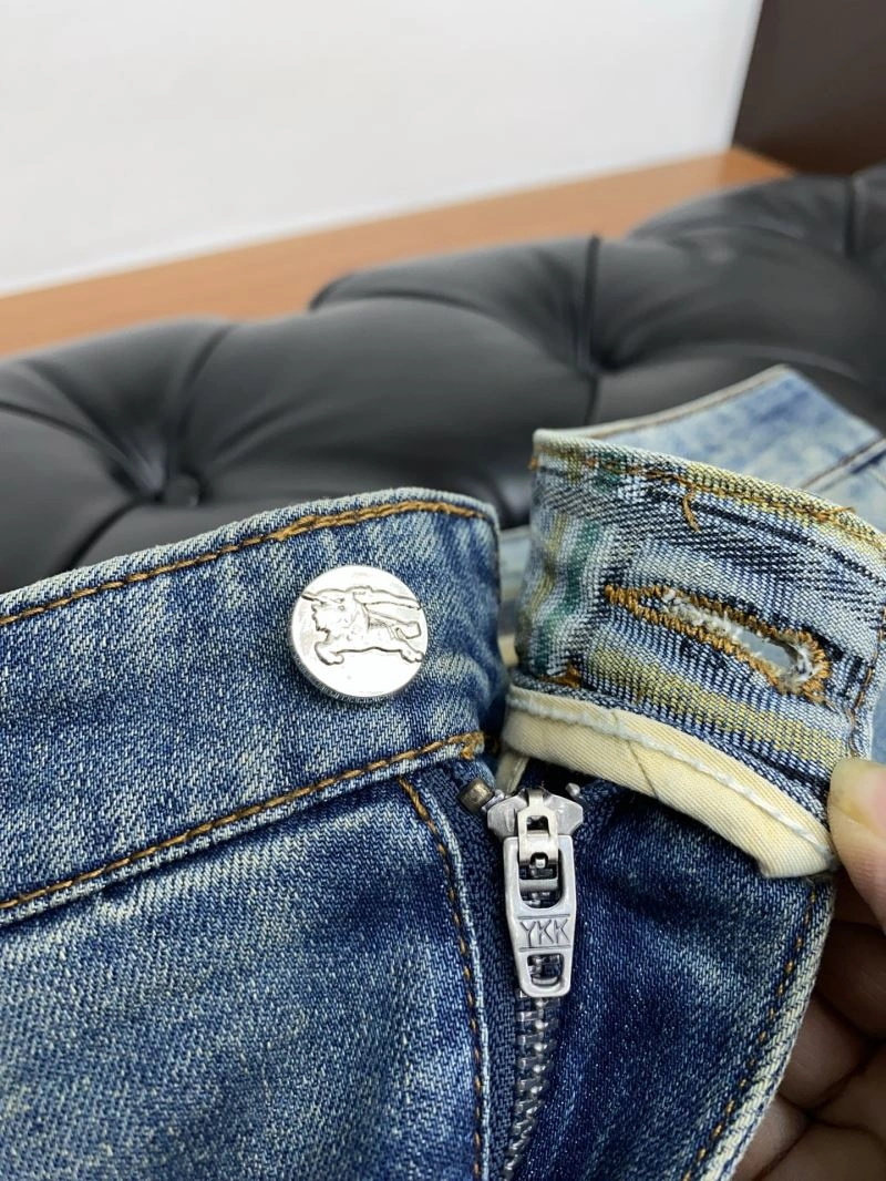 High fidelity Burberry Jeans
