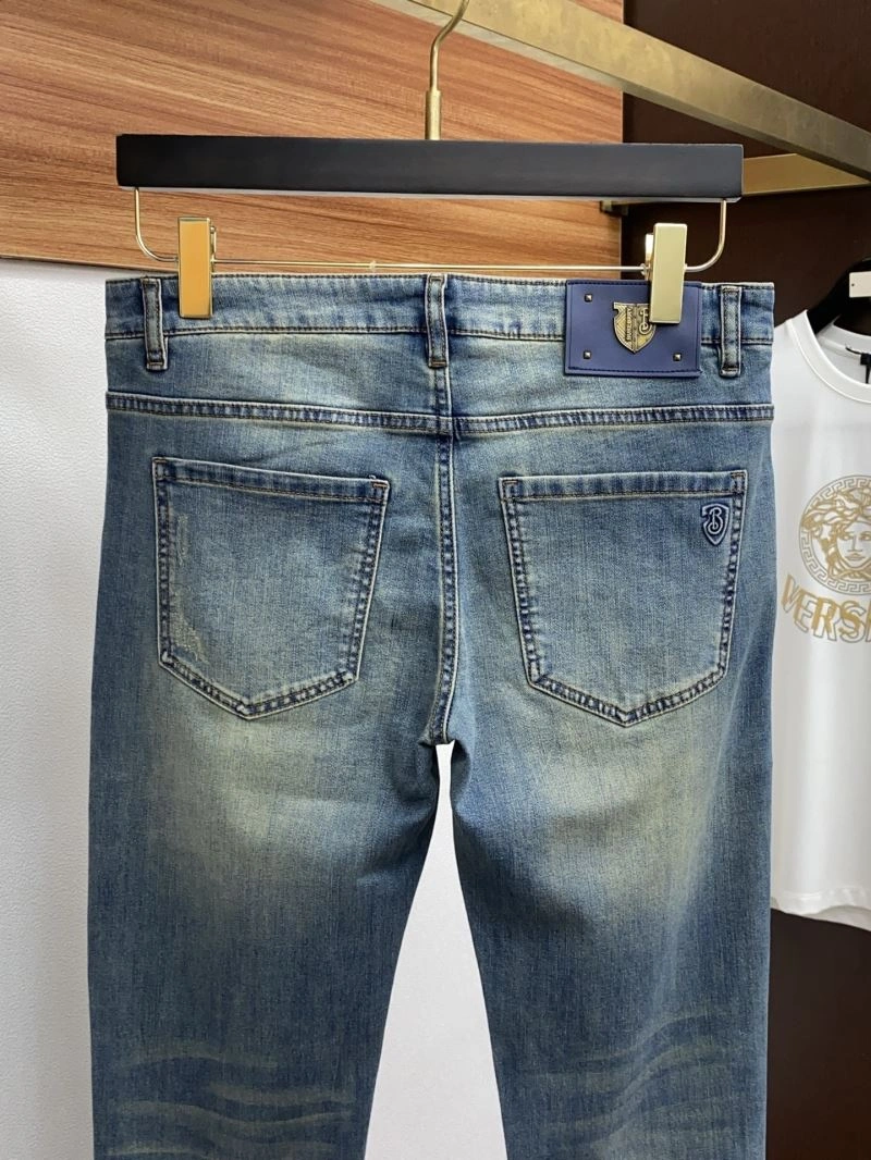 High fidelity Burberry Jeans