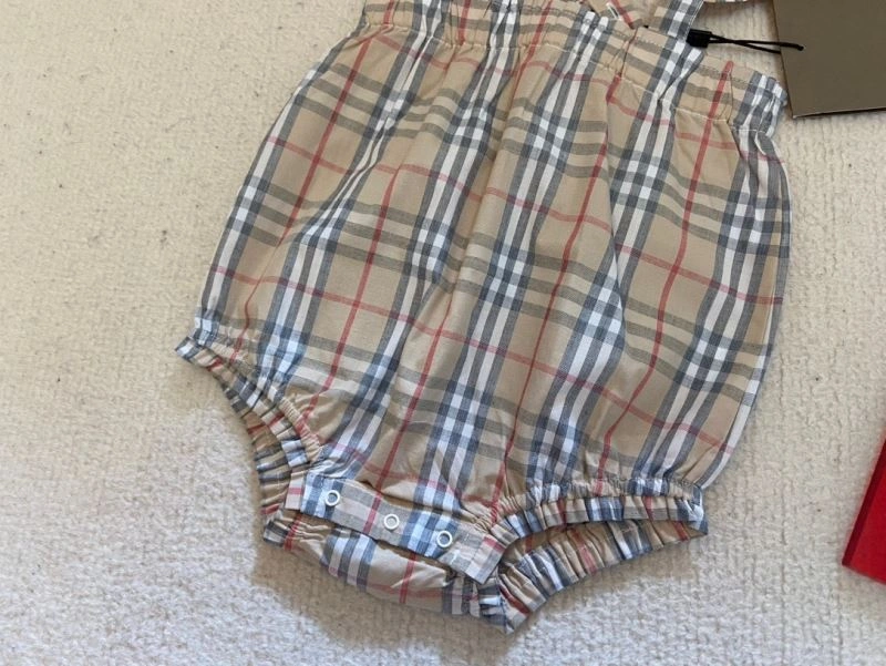 Legit Burberry Kids