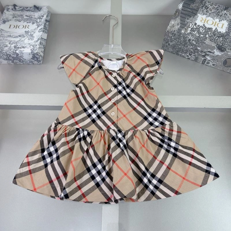 Accurate model Burberry Kids