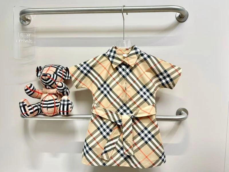 Top mirror Burberry Kids