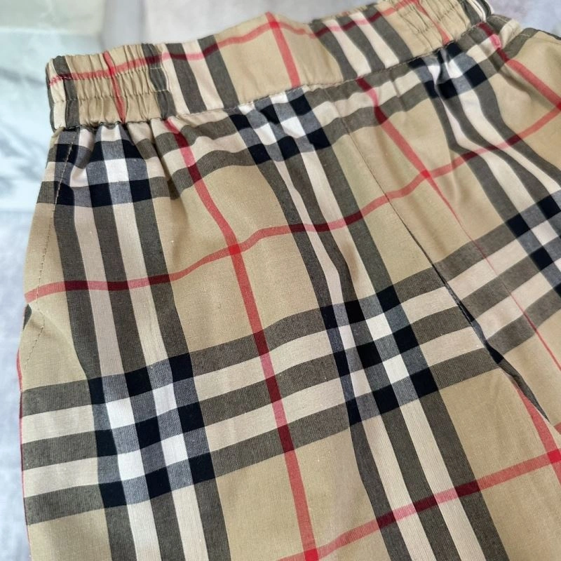 Accurate model Burberry Kids