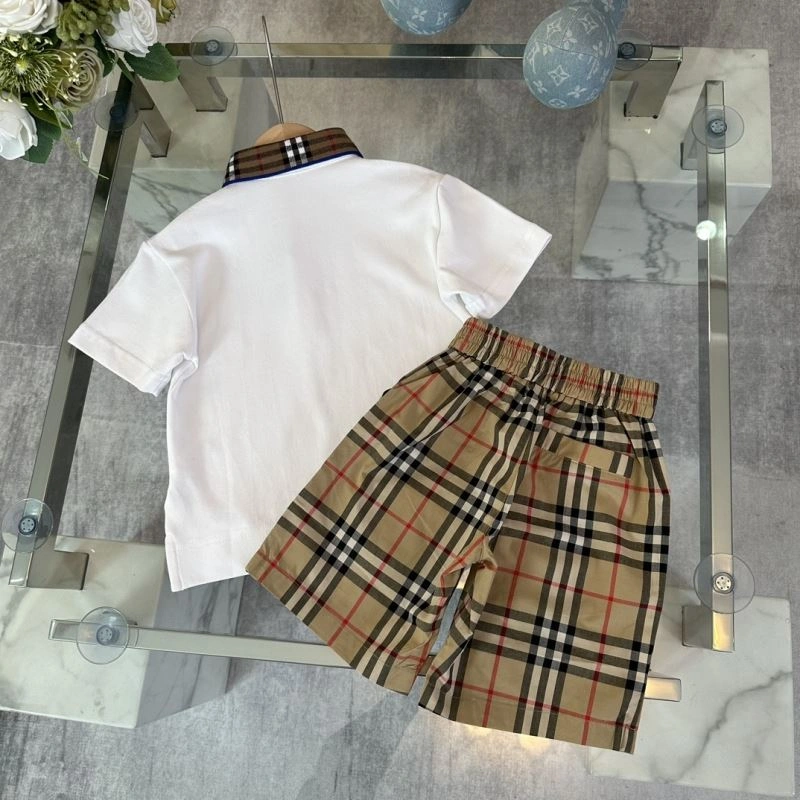 Accurate model Burberry Kids