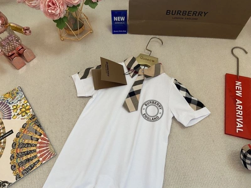 Mirror quality Burberry Kids