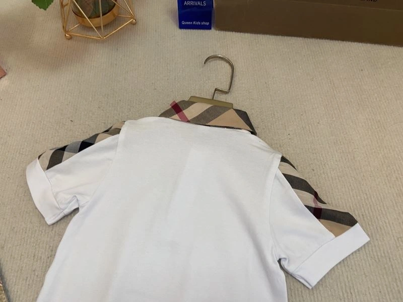 Mirror quality Burberry Kids