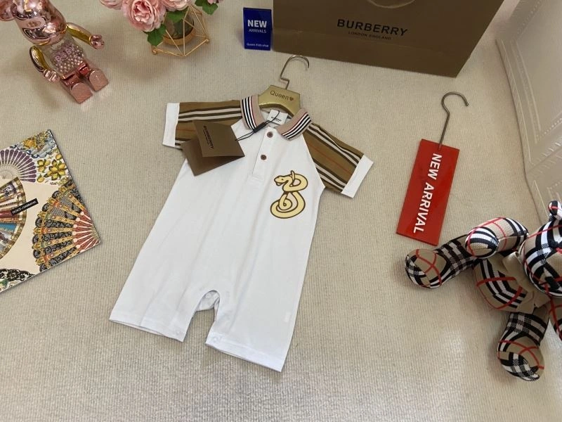 High fidelity Burberry Kids