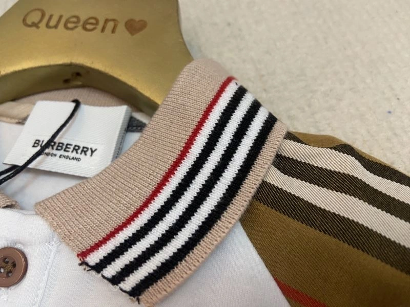 High fidelity Burberry Kids