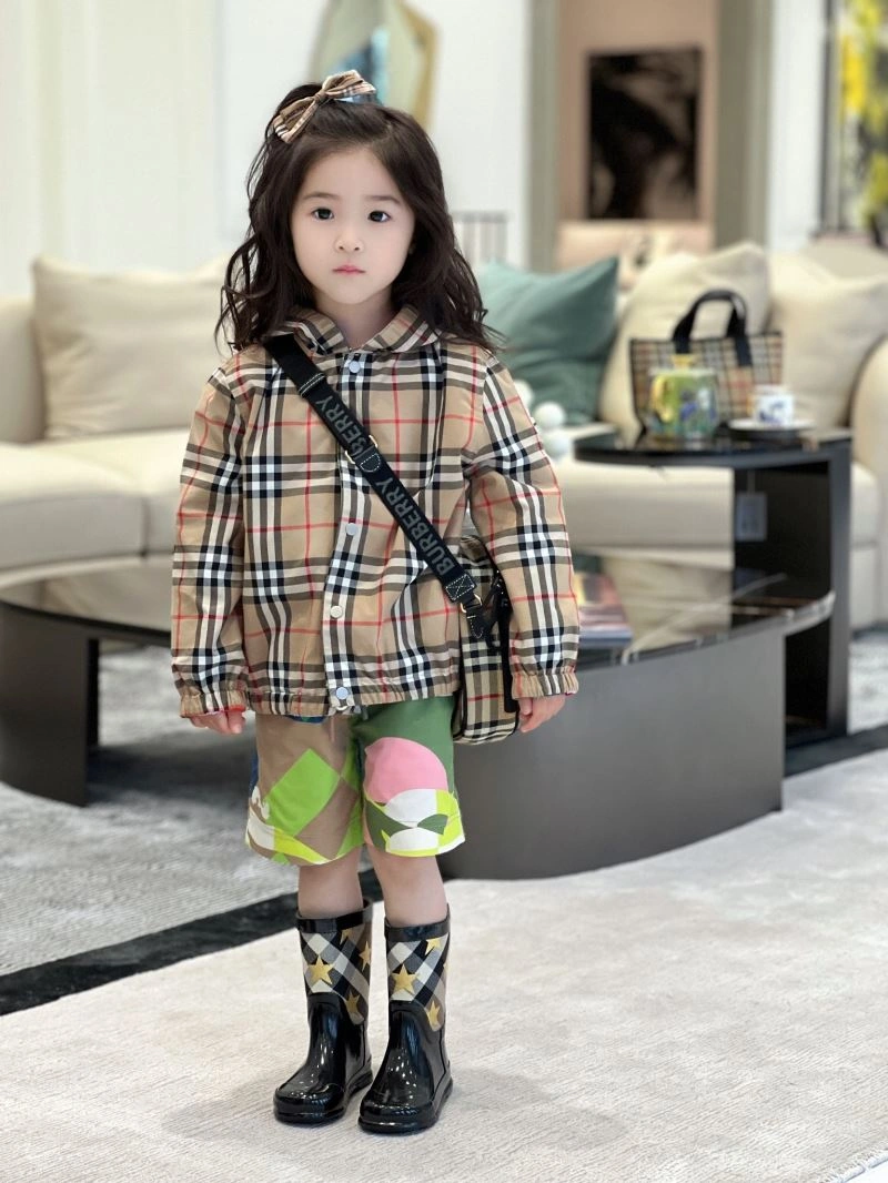 Value-priced Burberry Kids
