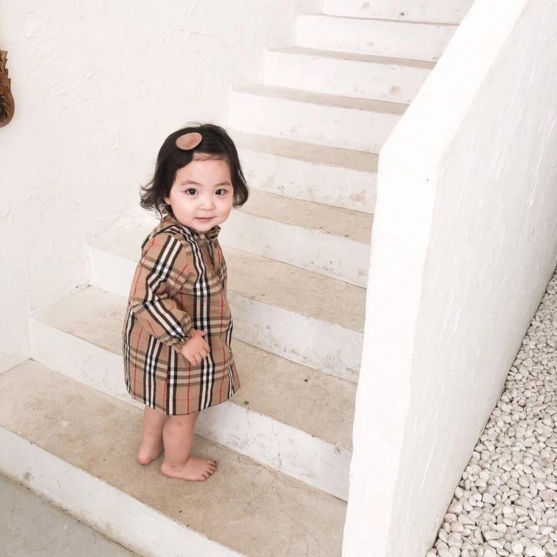 Factory-made Burberry Kids