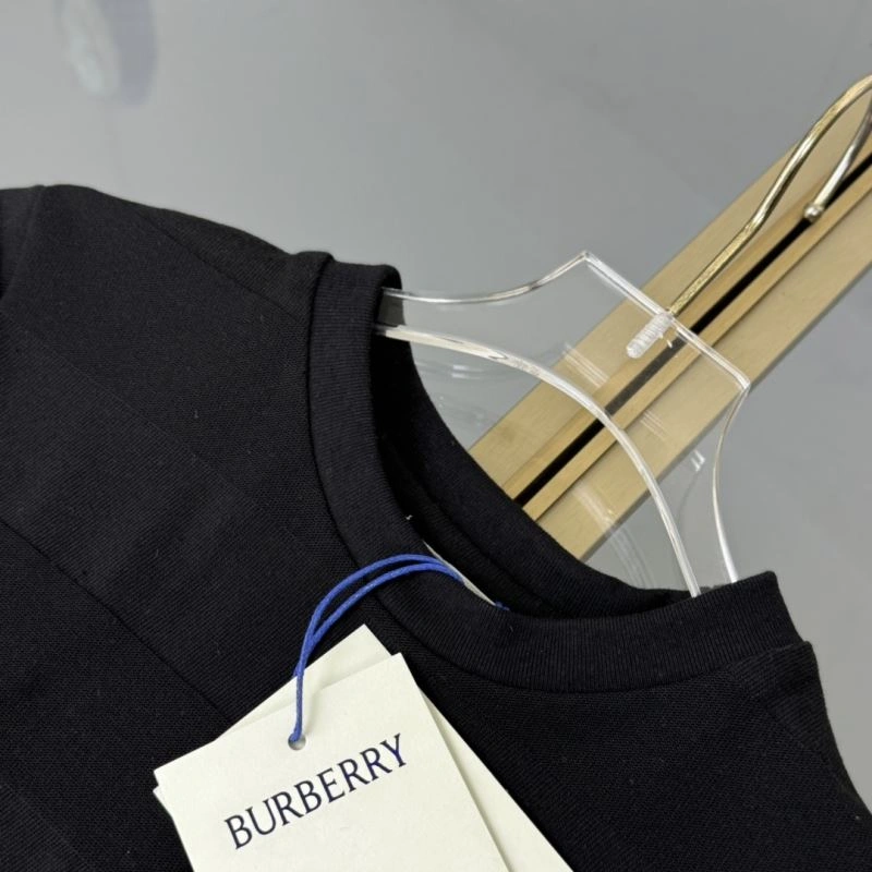 High fidelity Burberry Kids