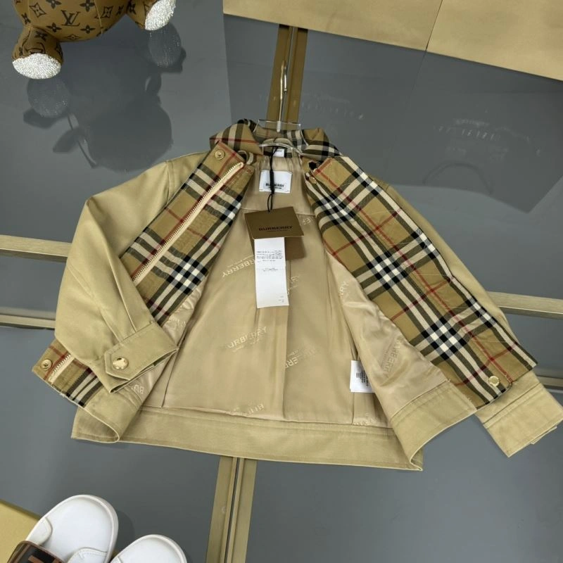 Mirror quality Burberry Kids