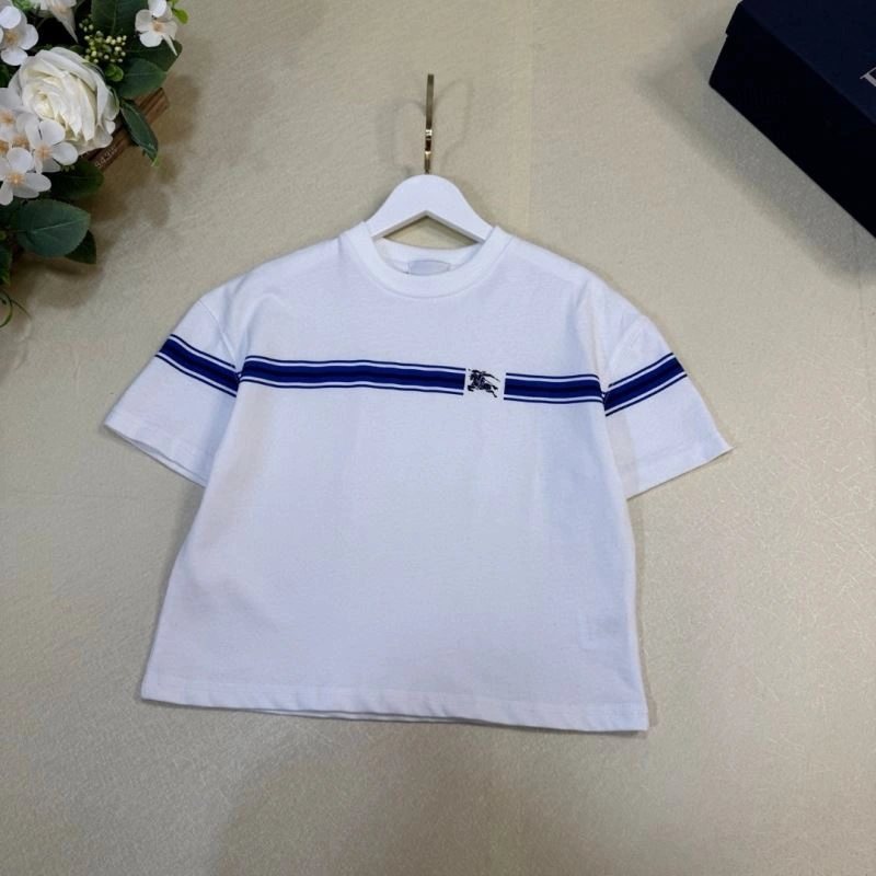 High fidelity Burberry Kids