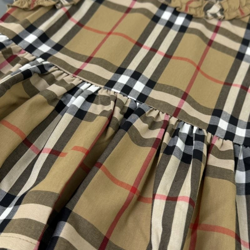 Low-cost Burberry Kids
