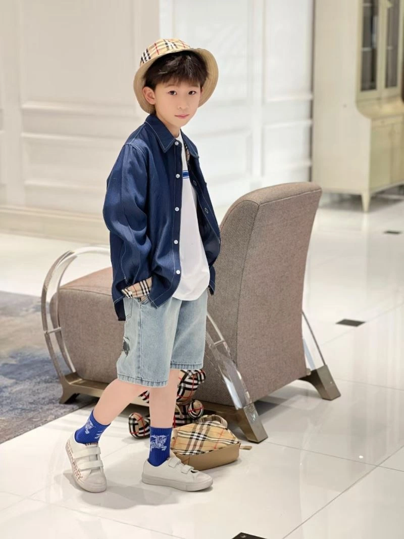 Cut-rate Burberry Kids