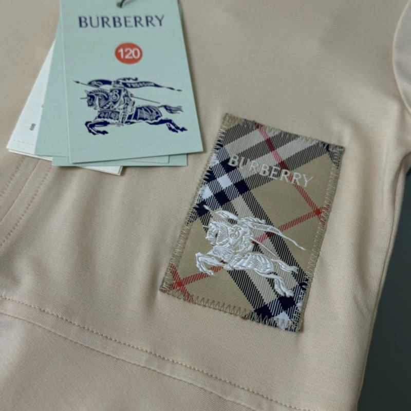 Low-cost Burberry Kids