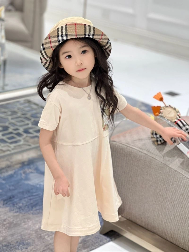 Low-cost Burberry Kids