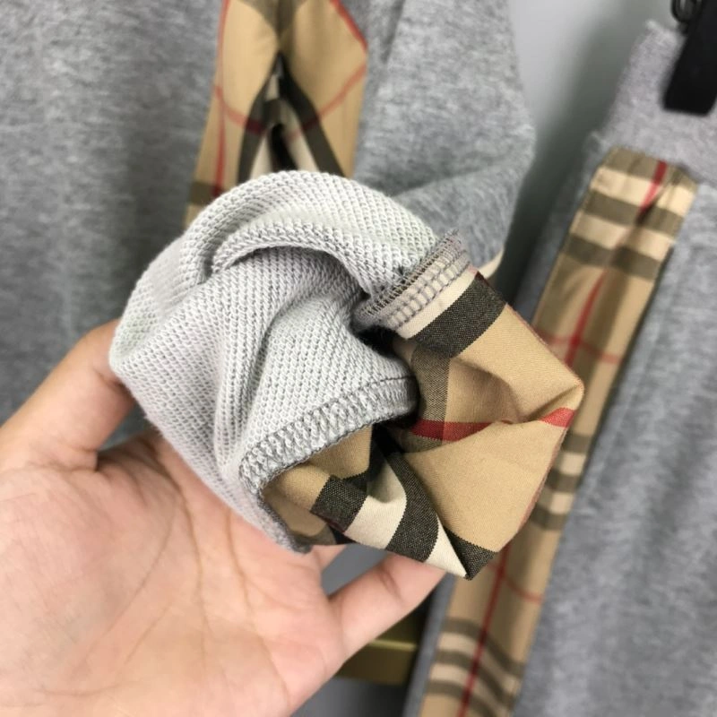 Exact replica Burberry Kids