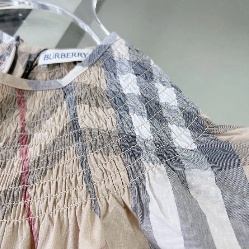 Low-cost Burberry Kids