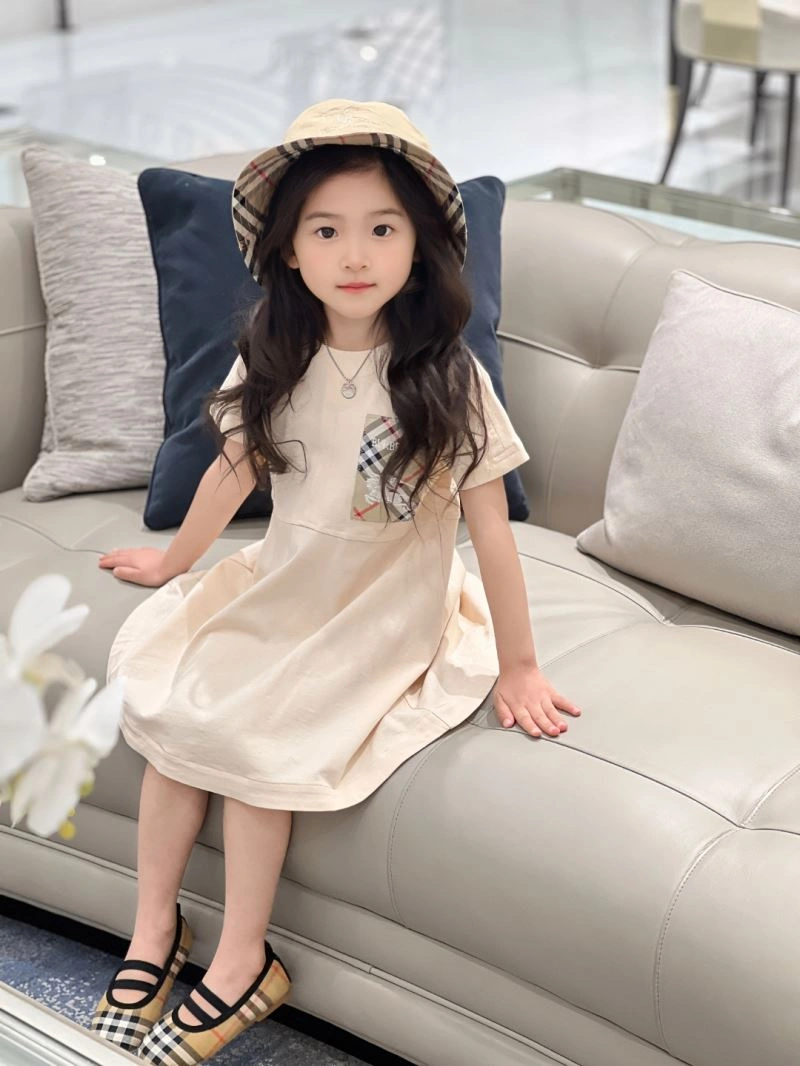 Mirror quality Burberry Kids
