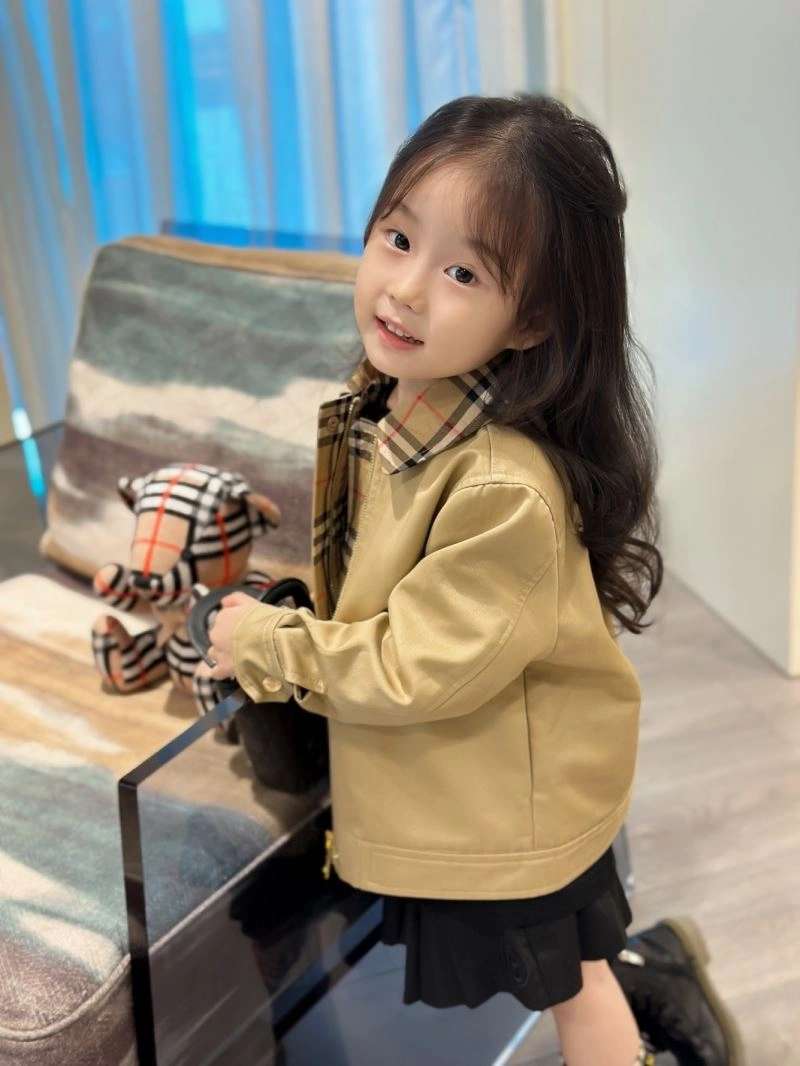 Factory-made Burberry Kids