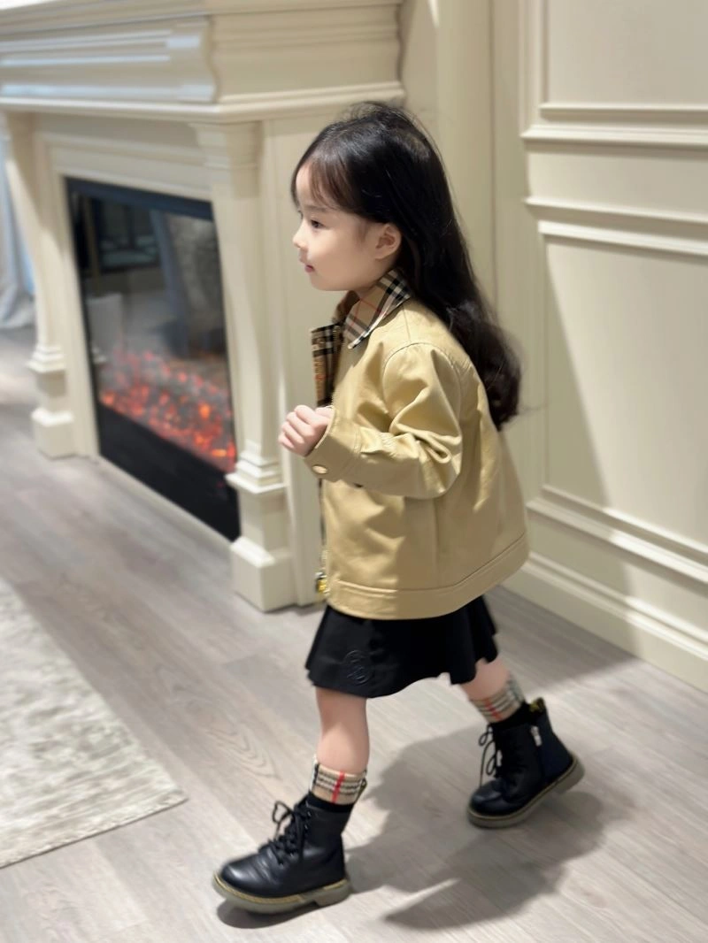 Factory-made Burberry Kids