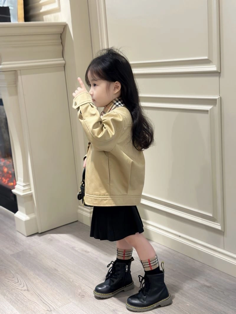 Factory-made Burberry Kids