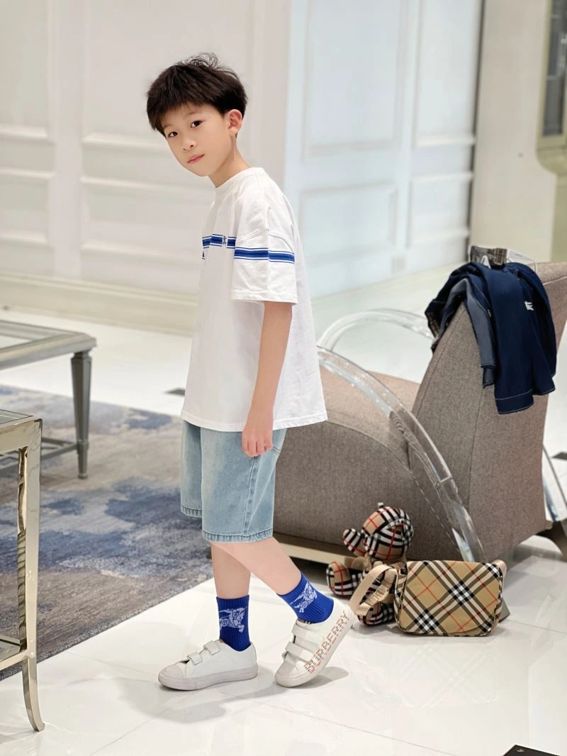 Perfect replica Burberry Kids