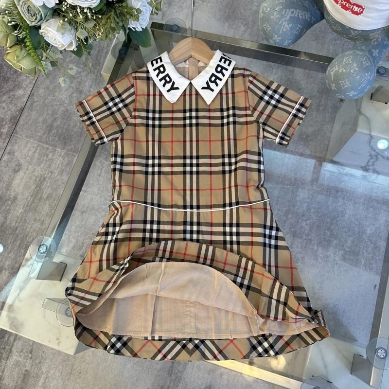Low-cost Burberry Kids