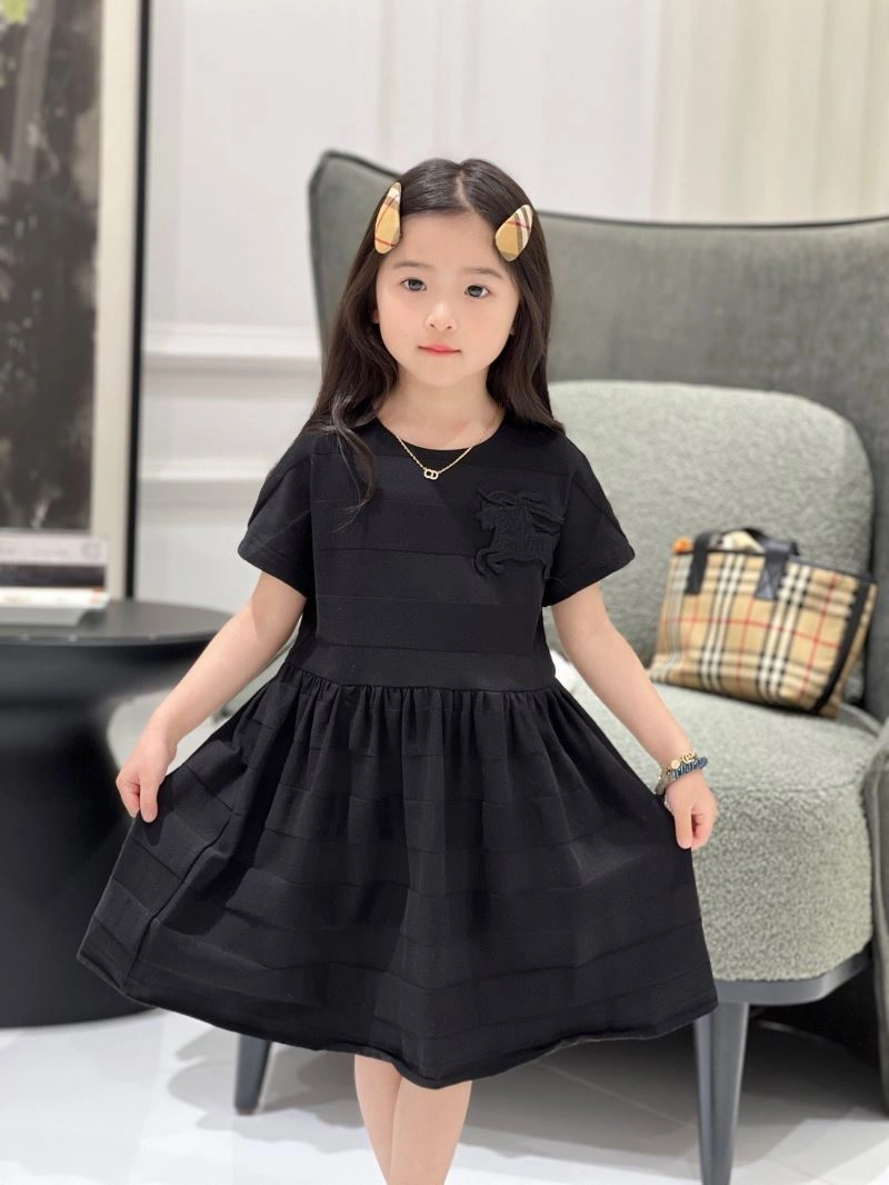 Accurate model Burberry Kids