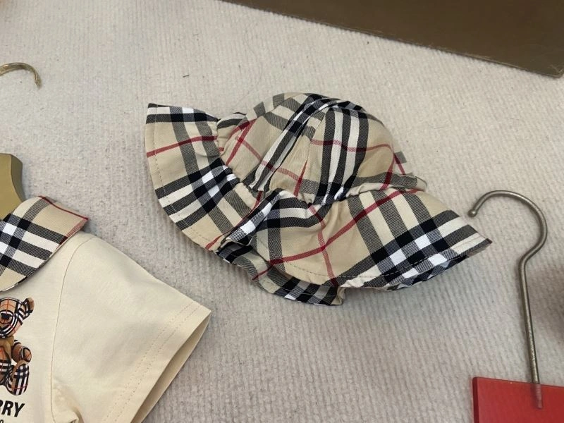 Legit Burberry Kids