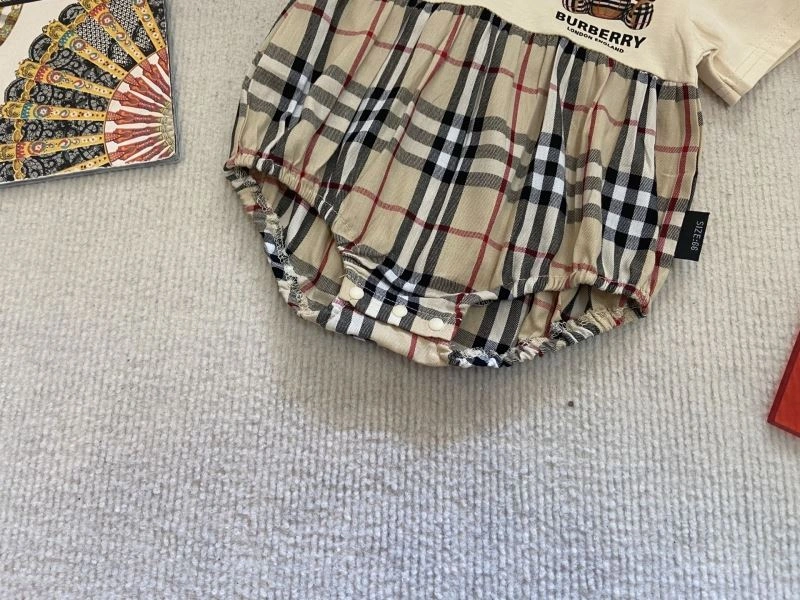 Legit Burberry Kids