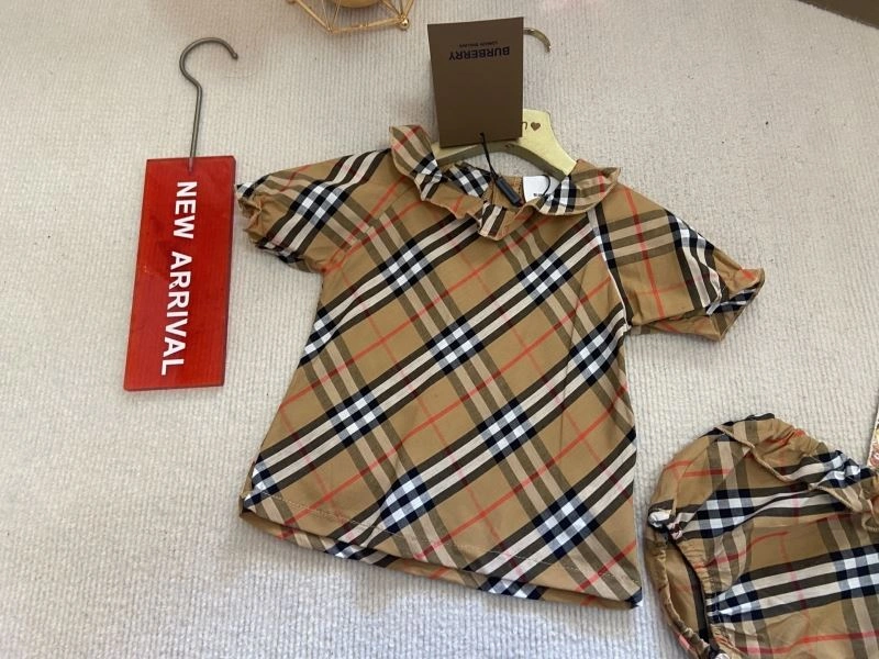 Cut-rate Burberry Kids