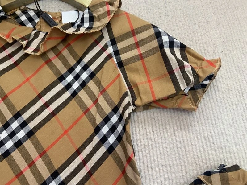 Cut-rate Burberry Kids
