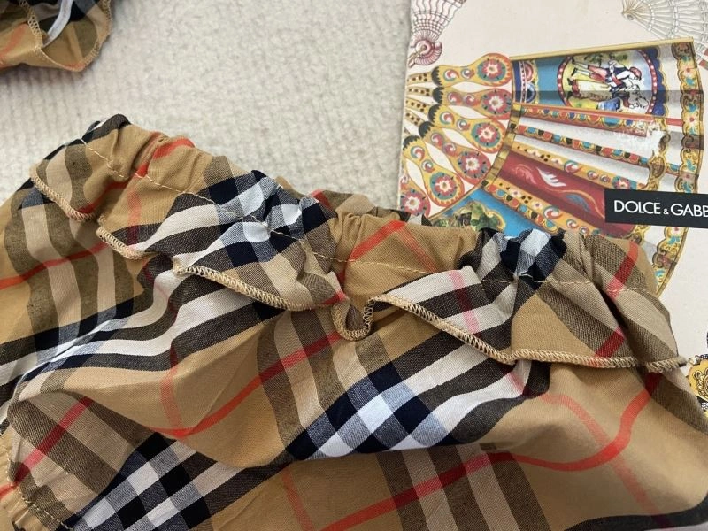 Cut-rate Burberry Kids