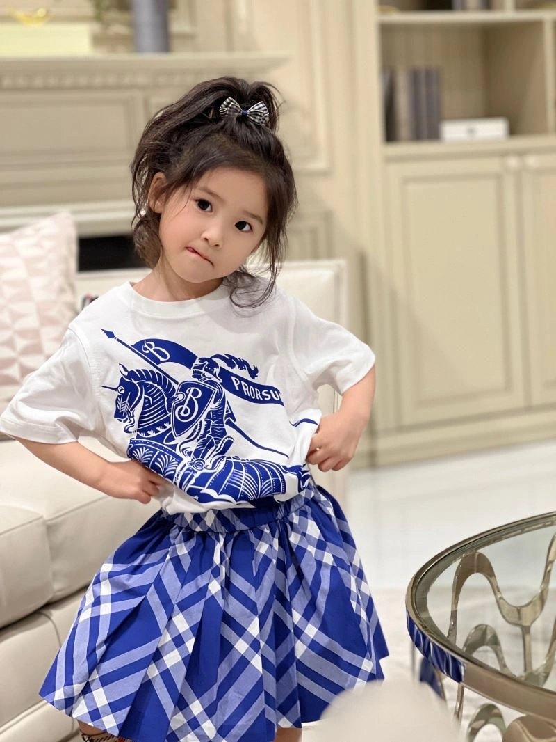Low-cost Burberry Kids