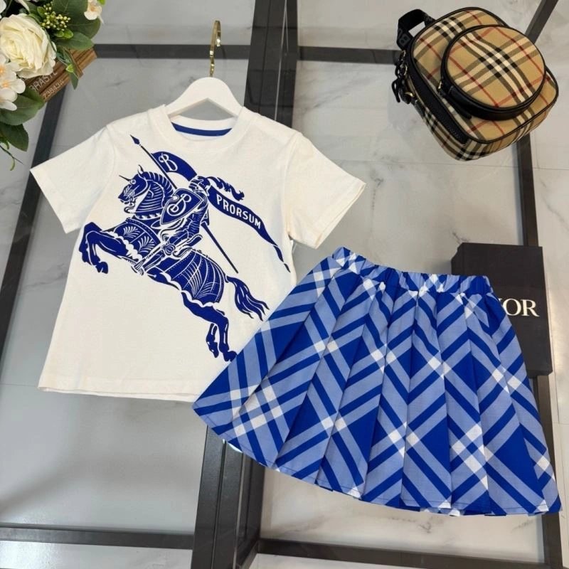 Low-cost Burberry Kids