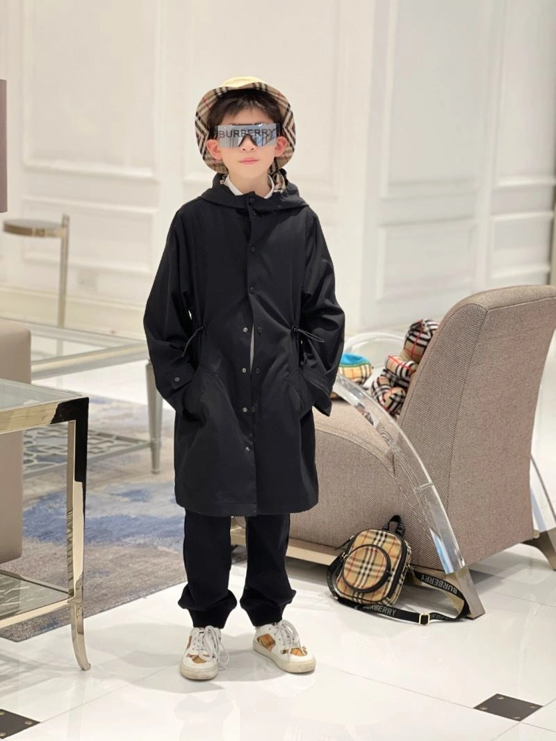 Precise copy Burberry Kids