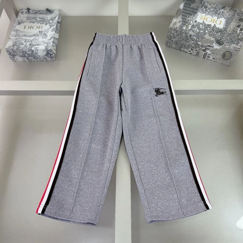 Exact replica Burberry Kids