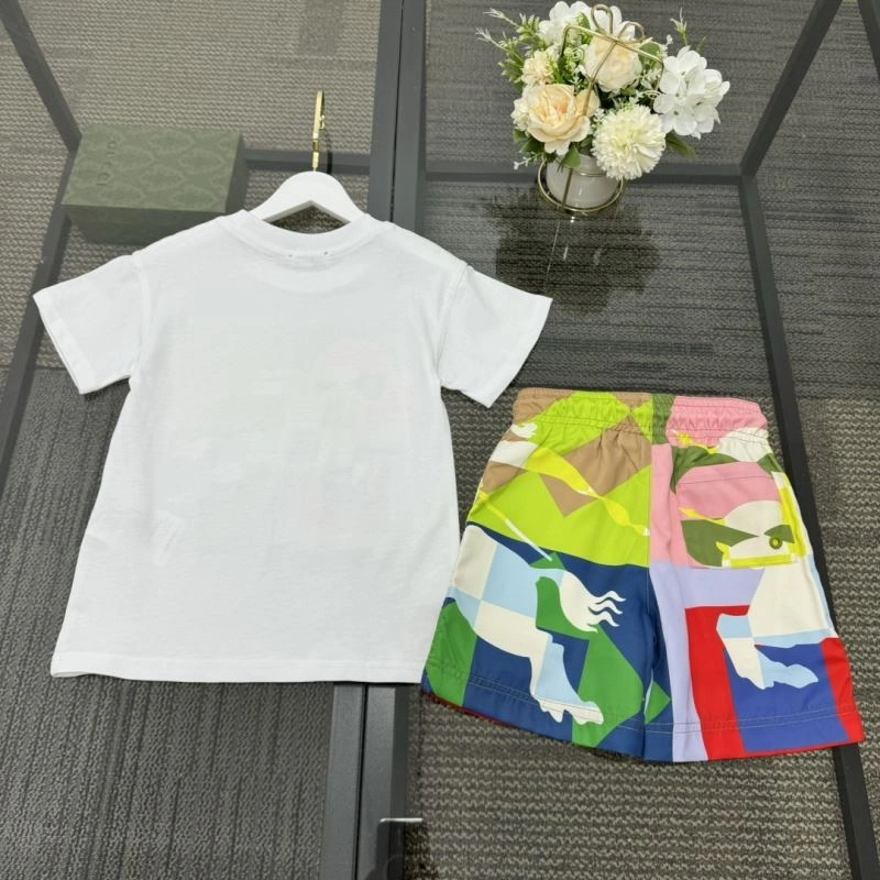 Cut-rate Burberry Kids