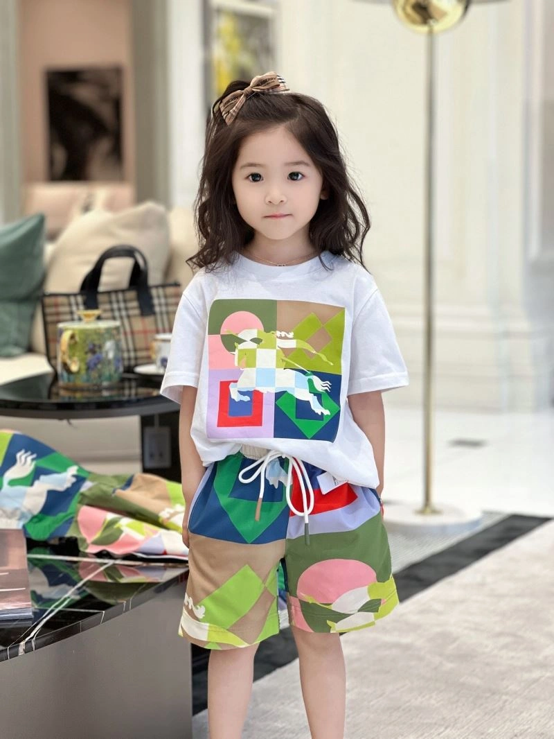 Cut-rate Burberry Kids